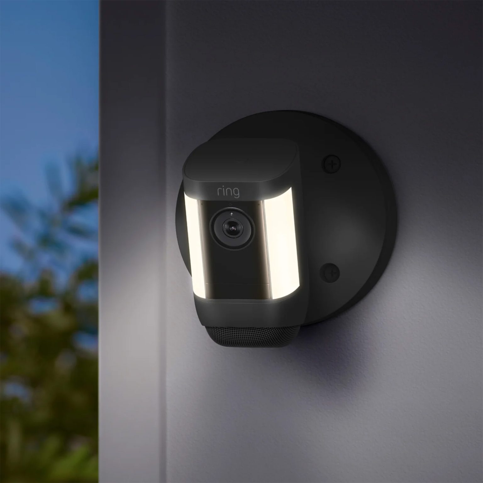 Ring Spotlight Cam Pro (Battery / Plug-In / Wired) - EasyGates.co.uk